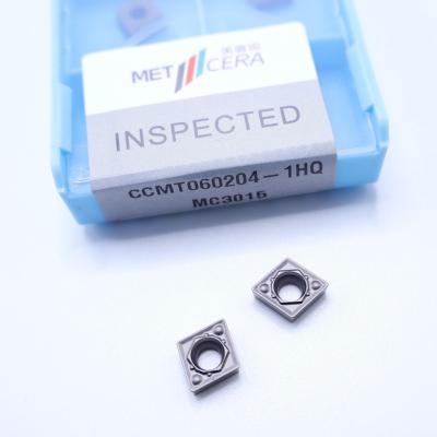 China Werkstuk van koolstofstaal CCMT060204-1HQ MC3015 Cermet-snijgereedschapsinvoegsels met breukbestendigheid en glad oppervlak Te koop