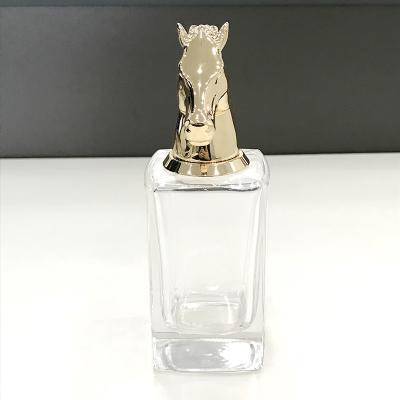 China Superfície lisa Zamac Botella de perfume tampa 32 * 56 * 57mm cor personalizada 10000pcs à venda