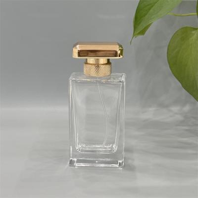 China Capas personalizadas de perfumes Zamak para garrafas de perfumes melhoram a apresentação e a marca do perfume à venda