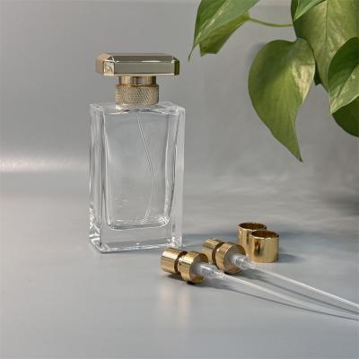 China Capas personalizadas de perfumes Zamak para garrafas de perfumes melhoram a apresentação e a marca do perfume à venda