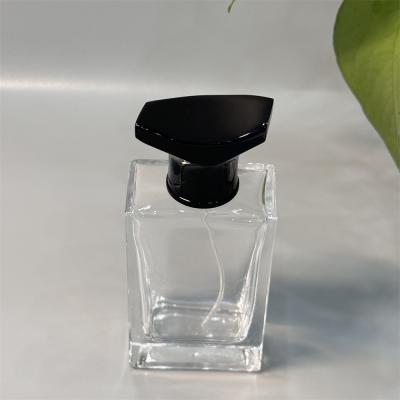 中国 高級のザマック香水キャップ 標準的な香水ボトルネックにフィット ブランドのためのカスタマイズ可能なデザイン 販売のため