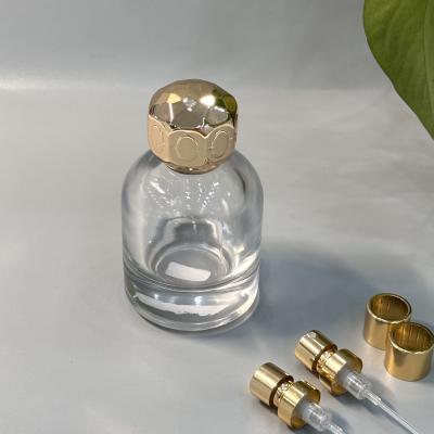 China Customize garrafa de perfume Eco-friendly caps de liga de zinco para marca ou personalização à venda