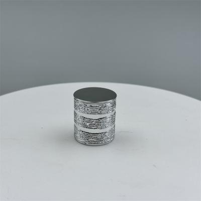 China Eco-Friendly Snake Shaped Plastic Perfume Cap with Non Spill Design and Customizable Options for sale