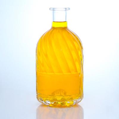 Cina Decal Area etichetta 500ml Super flint in vetro a forma rotonda bottiglia per rum vodka whisky tequila gin in vendita