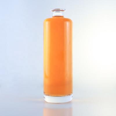 Cina Bottiglia di vetro a pietra rotonda unica da 750 ml con logo e sughero personalizzati in vendita