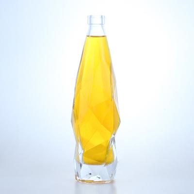 Cina Bottiglia in vetro di 750 ml di whisky vodka spirit per liquori chiara o personalizzata in vendita