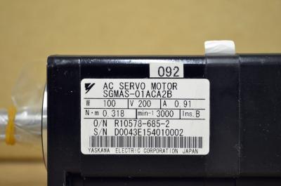 China Servomotor SGMAS 01ACA2B 200V 100w, starke Drehservobewegungsschnelle Geschwindigkeit zu verkaufen