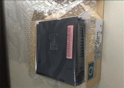 China Tipo regulador programable Q04UDVCPU 5 V DC de la entrada análoga de la lógica del PLC en venta
