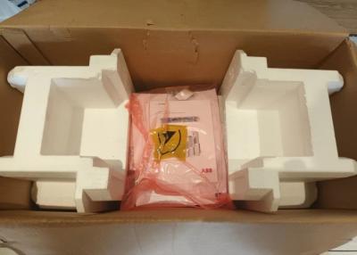 中国 ABB ACS800-01-0040-3 + E200 エネルギー節約とHVACアプリケーションのための変動周波数インバーター 販売のため