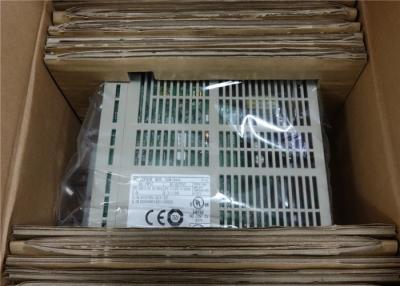 중국 50/60hz 산업 자동 귀환 제어 장치는 YASKAWA 빻은 코코아콩 SGDM-08ADA SERVOPACK 200V 800W를 몹니다 판매용