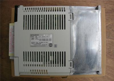 중국 미츠비시 드라이브 AC 자동 귀환 제어 장치 증폭기 J2 최고 시리즈 MR-J2S-70A-S011 판매용
