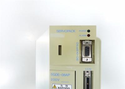 中国 Yaskawaは4.4AMPSサーボ パックの産業サーボ ドライブ750Watt SGDE-08APを出力しました 販売のため
