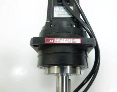 Cina SERVOMOTORE industriale SGMAH-02AAAG161 di CA del servomotore 3000r/min YASKAWA 200W InsB in vendita