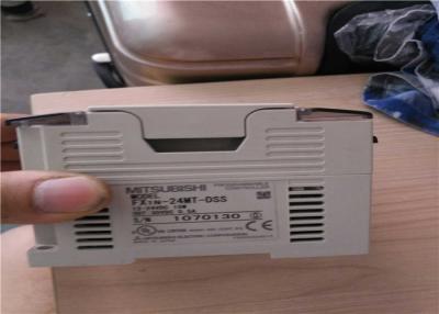 China El regulador programable de la lógica del PLC de Mitsubishi FX1N-24MT-DSS 12-24 V DC integró salidas 10 puntos en venta