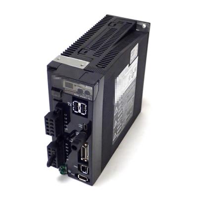 Chine C.A. Servodriver, entrées analogiques/entrées train d'impulsions, phase simple-Trois de R88D-KT08H OMRON 200 VCA, 750W à vendre