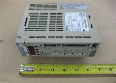 중국 새로운 본래 입력 3PH 산업 자동 귀환 제어 장치는 YASKAWA 자동 귀환 제어 장치 Confezione Ampplificatore Sgdm-02bda142를 몹니다 판매용