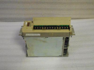 China A fase nova de ServoPack Yaskawa 3 entrou o motorista 2KW SGDM-20AD-RY1 do servo motor 200-230v à venda