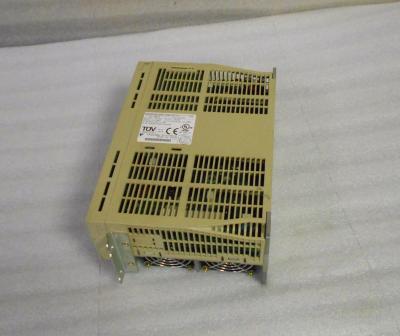 China A fase nova de ServoPack Yaskawa 3 entrou o motorista 2KW SGDM-20AD-RY1 do servo motor 200-230v à venda