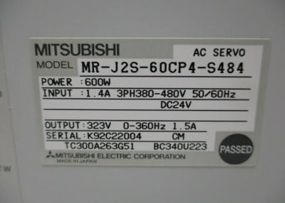 China El amplificador industrial servo 600W 1.4A de la impulsión MR-J2S-60CP4-S484 de Mitsubishi DC hizo salir 323V en venta