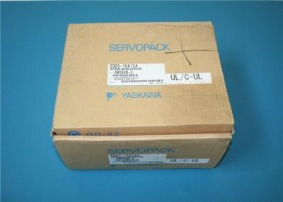China Van de de Versterkerinput 4.9A van de Yaskawasgds Reeks Servo de FASE0-230v 7.6A 1kW OUTPUT sgds-10A12A 3 IN DOOS Te koop