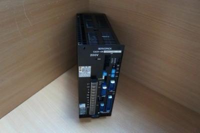 China YASKAWA SERVOPACK - impulsión serva de la IMPULSIÓN, de PWM y del CNC de la CA. nueva original de CACR-HR03BAB12Y60. en venta