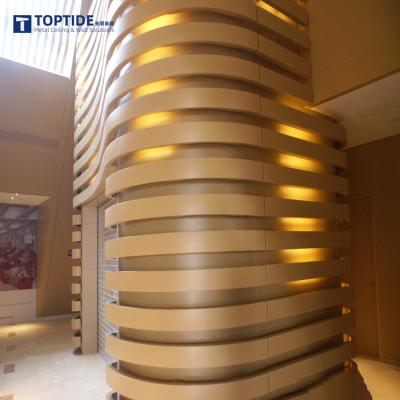 Cina Decorazione interna su misura delle coperture di colonna del metallo di altezza in vendita