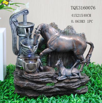 Cina Fontana animale della resina del cavallo grande con lampeggiante 40 x 30 x 41 cm in vendita