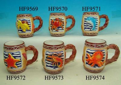 Cina Tazze ceramiche su ordinazione del caffè variopinto con gli animali di mare di sollievo 12. X 8 x 11 cm in vendita