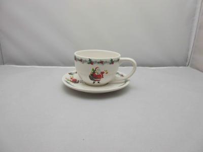 Cina Insiemi della tazza e del piattino di tè della porcellana del Demitasse di Natale con stampa del Babbo Natale in vendita