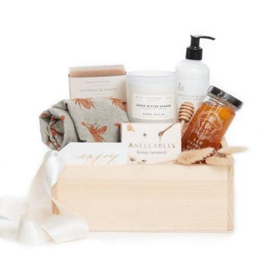 Cina Contenitore d'imballaggio di timbratura caldo Honey Home Gift di cartone della famiglia in vendita