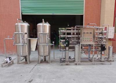 Cina sistemi del depuratore di acqua di osmosi del sistema a acqua del Ro 2Tph/carro armato completamente automatico dell'acciaio inossidabile trattamento delle acque per bere in vendita