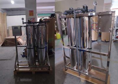Cina impianto per il trattamento delle acque dell'attrezzatura/RO di osmosi inversa di 1000LPH FRP ss per acqua alcalina in vendita