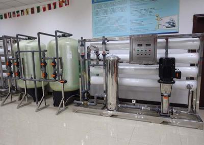 Cina Sistema di depurazione delle acque del RO 8T/H/sistema astuti 50Hz filtro dal purificatore con 3 fasi in vendita