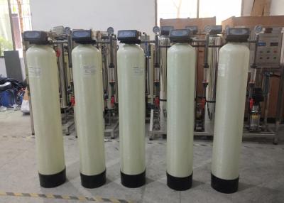 中国 1000LPH軟化剤システム陽イオンの樹脂のボイラー使用を用いる柔らかくなる硬度の取り外し 販売のため