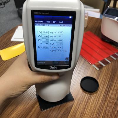 Cina spettrofotometro tenuto in mano 3nh NS800 dell'apertura di 8mm per la misura di differenza di colore della carne fresca in vendita