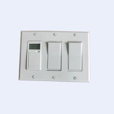 China 3 Gang Prefab Wall Socket Switch With Socket Plug 12 14 AWG White for sale