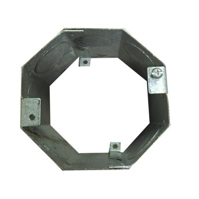 Cina Estensione Ring With Knockouts Fixing Screw della scatola quadrata di spessore 1.60mm in vendita