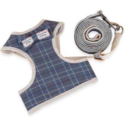 Chine Doucement aucun harnais respirable réglable de Mesh Leash And Cat Chest de traction pour le chiot à vendre