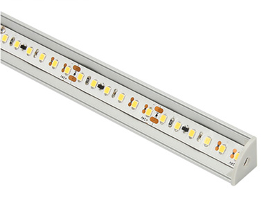 LED strip light installed with LED aluminum extrusion