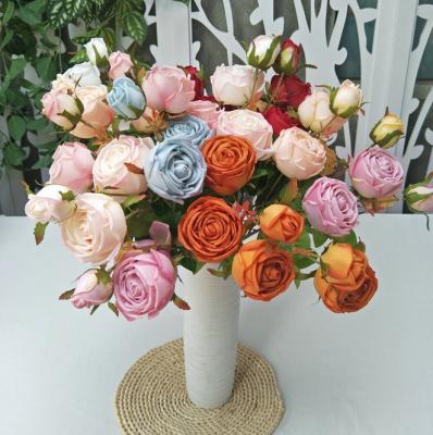 Chine Bouquets artificiels de bouquet de jet de reine rose pour des décorations à la maison à vendre