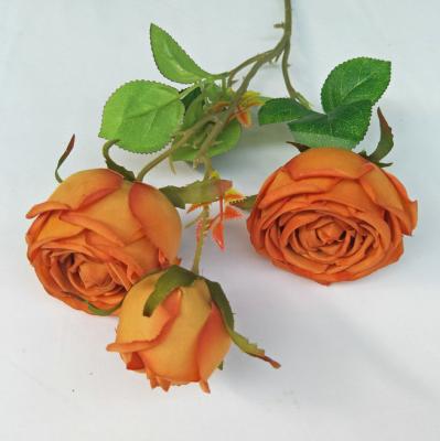 Chine Bouquets artificiels de bouquet de jet de reine rose pour des décorations à la maison à vendre