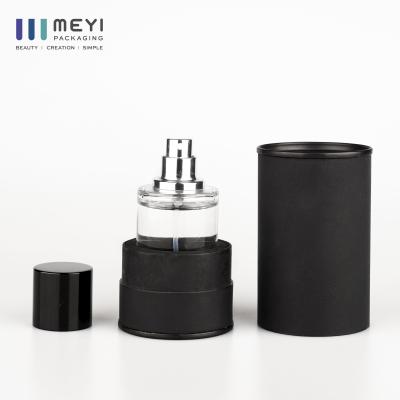 China 30ml modificados para requisitos particulares perfuman la parte inferior cilíndrica de la botella vacía de cristal transparente con el espray de la bomba en venta