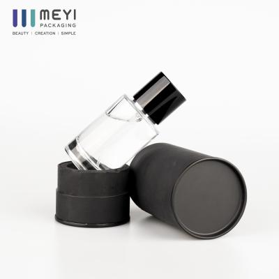China 30ml modificados para requisitos particulares perfuman la parte inferior cilíndrica de la botella vacía de cristal transparente con el espray de la bomba en venta