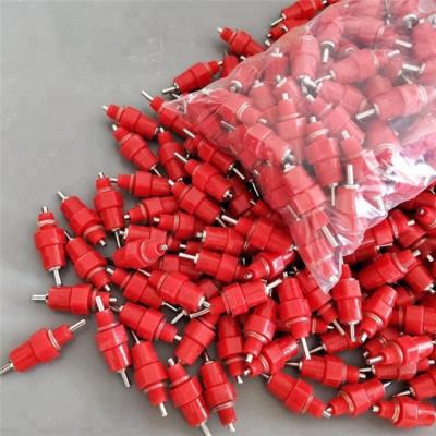 Cina Palla di acciaio inossidabile uccelli orizzontali del capezzolo del pollo da 360 gradi 9mm in vendita