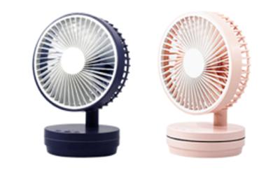 China Portable Desk Fan with 2000mAh Battery and Mist Spray for sale