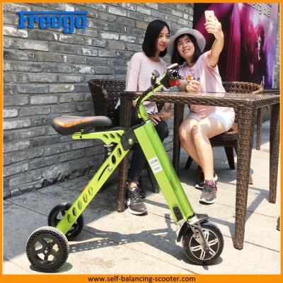 Cina bicicletta elettrica portatile leggera Ebike del motorino elettrico pieghevole di 36V 250W in vendita