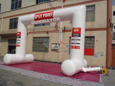 Cina Affitto T - Le gambe che annunciano la corsa gonfiabile incurvano per la struttura gonfiabile commerciale in vendita