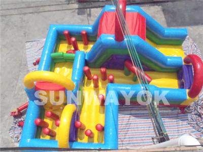 China De kleurrijke Huur van de de aanvalscursus van Pretpark Grote bouncy met het dubbele stikken Te koop