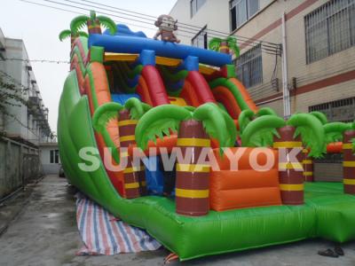 Cina I buttafuori combinati gonfiabili della giungla fantastica/scalata divertente fanno scorrere in vendita