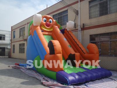 Cina Scivolo gonfiabile gigante commerciale del fumetto sveglio, scorrevole di salto gonfiabile per lo stagno in vendita